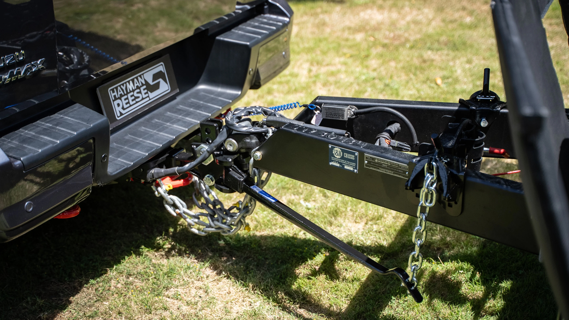 Weight Distribution Hitch Setup: 8 Easy Steps